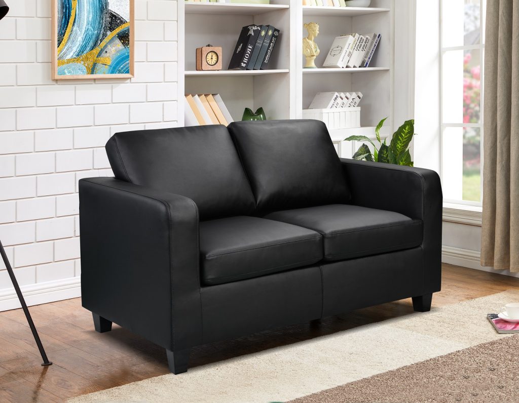 Matthew – Black PU